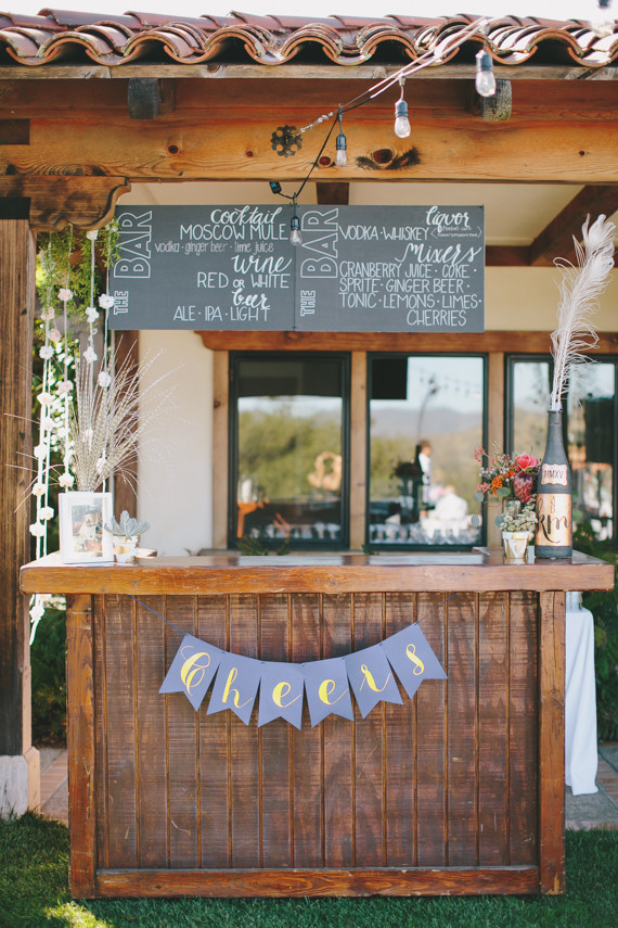 Rustic bar | Wedding & Party Ideas | 100 Layer Cake