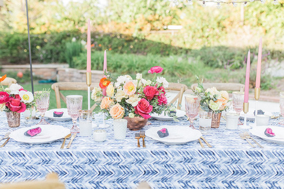 Spring tablescape | Wedding & Party Ideas | 100 Layer Cake