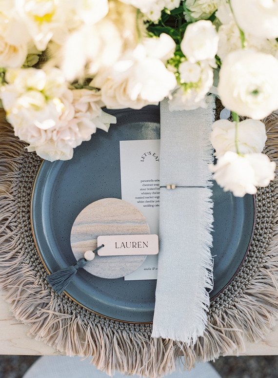 modern grey place settings | Wedding & Party Ideas | 100 Layer Cake